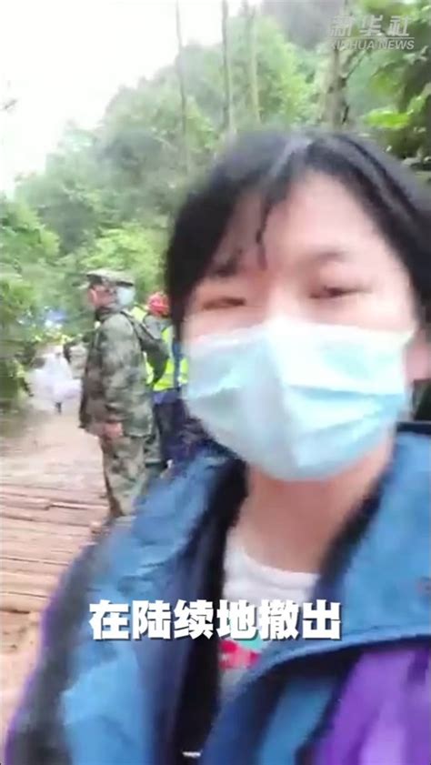 新华社记者直击失事客机黑匣子搜寻现场凤凰网视频凤凰网