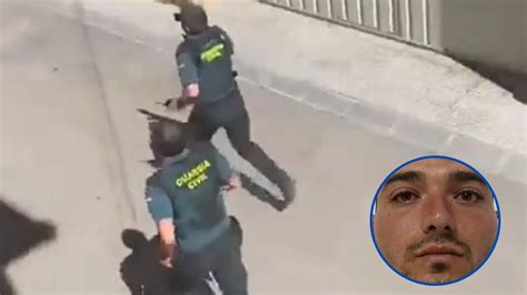 Vídeo Detien Al Rambo De Requena Después De Herir A Un Guardia Civil