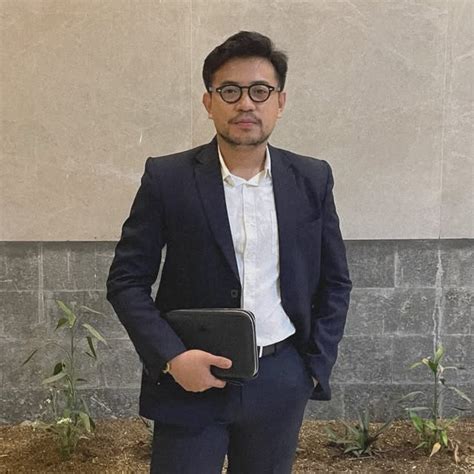 Adv Niran Nuang Amboshmh Nirantang • Threads Say More