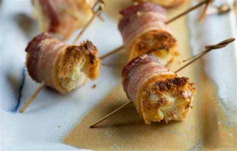 Easy Bacon Cream Cheese Roll Ups Recipe