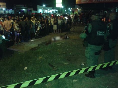 G1 Jovem é Morto E Outros Dois Ficam Feridos Durante Tiroteio Em