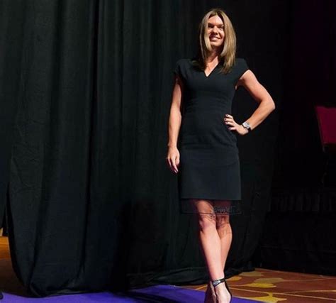 Simona Halep These Facts About The Tennis Babe Will Surprise You