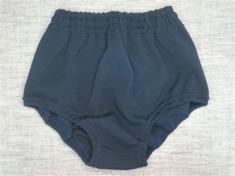 【目立った傷や汚れなし】メーカー不明ののライン入り紺ブルマー（ll程度 の落札情報詳細 ヤフオク落札価格検索 オークフリー