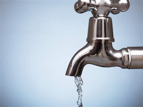 What Is Cloudy Tap Water Here S Why That Happens And If It S Safe