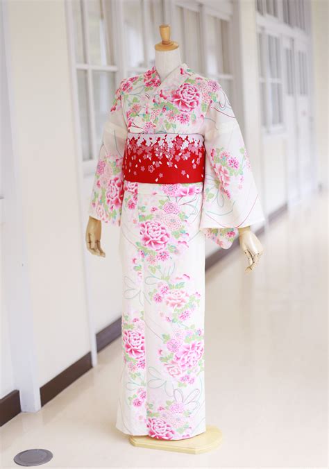浴衣女性 福岡觀光和服體驗 福岡城 舞遊館