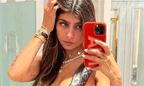 Mia Khalifa Estas Son Las Fotos M S Atrevidas Que Ha Compartido En Instagram