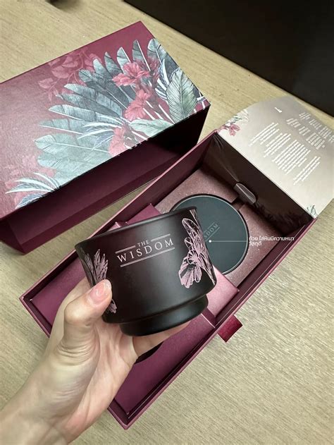 Unbox ของขวัญปีใหม่ 2024 จาก The Wisdom💳 แกลเลอรีที่โพสต์โดย Nita