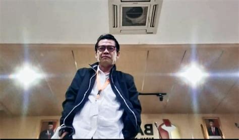 Keseimbangan Membaca Konfigurasi Kedepan Kabariku