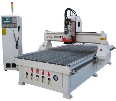 HT Automatic CNC Router Wood Engravingand Cutting Machine KW At Piece In Chennai