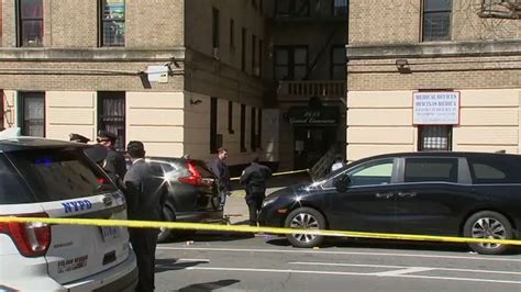Man With Knife Shot By Officers In The Bronx Suspect In Critical