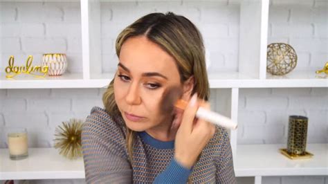 Quick And Easy Makeup Routine For Beginners Upstyle