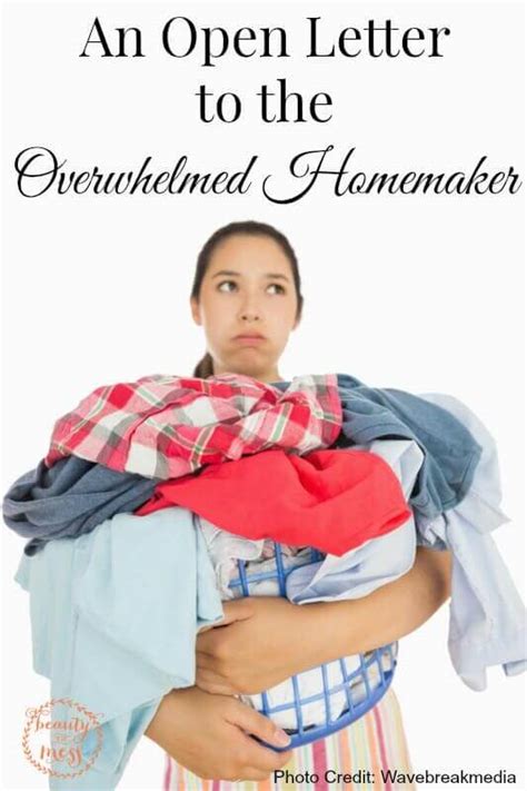 Declutter Your Office Space With These 8 Simple Hacks