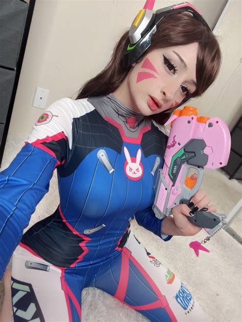 My Dva Cosplay E Girl Gamer On Live Sex Cam Runcensoredcams