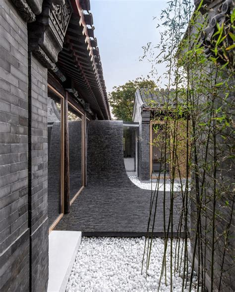 新舊歲月的流動曲牆！北京 48 坪禪意胡同四合院 Decomyplace 裝潢裝修、室內設計、居家佈置第一站