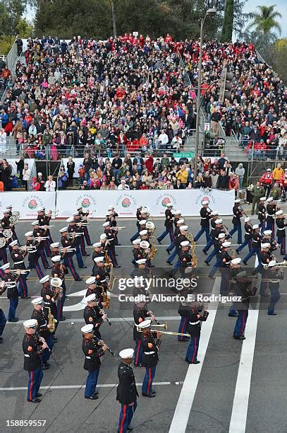 Us Marine Corps Marching Band Photos And Premium High Res Pictures