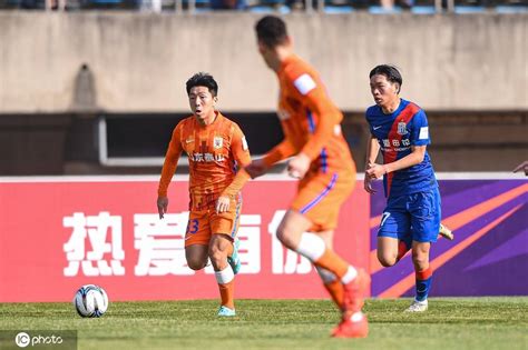 高清：足协杯 泰山2 0申花 众将庆祝进球 搜狐大视野 搜狐新闻