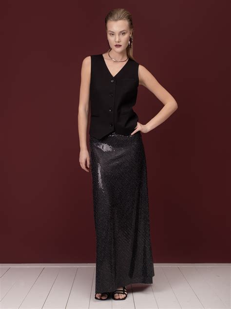 Черная юбка с пайетками купить в интернет магазине Virele по выгодным ценам с доставкой в