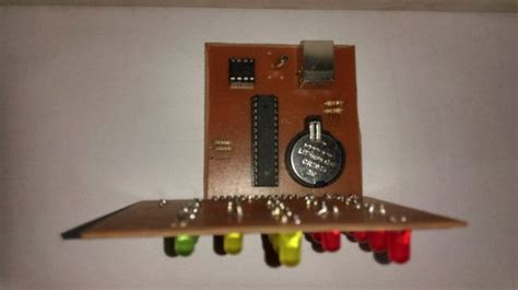A Simple Usb Powered Binary Clock 3 Steps Instructables