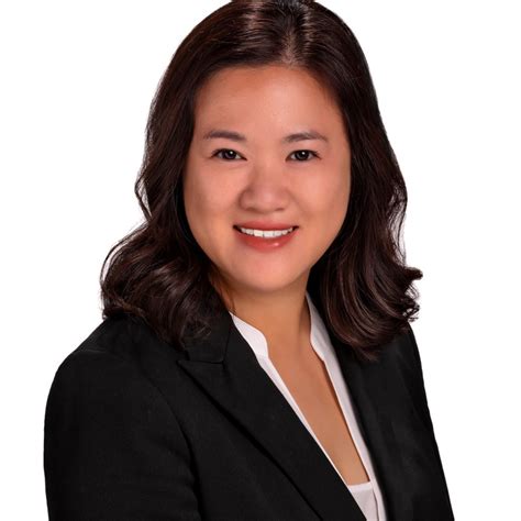 joyce wong hsu private banking relationship manager central bank