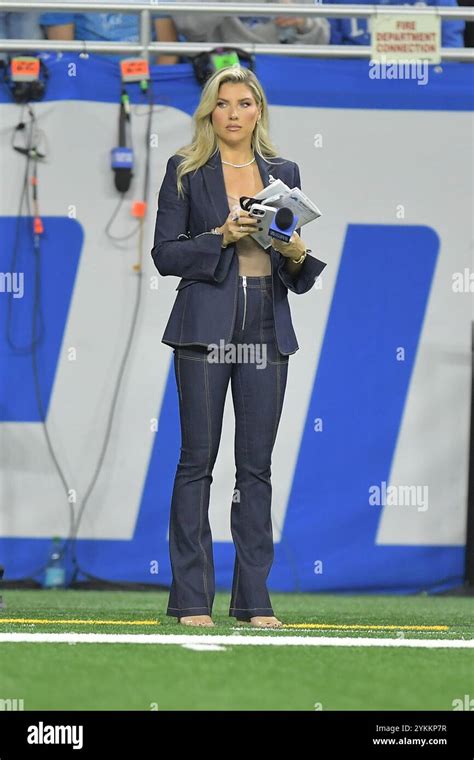 Melanie Collins Cbs