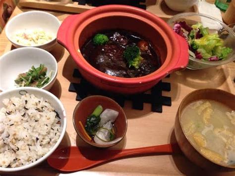 おぼんdeごはん 東京ドームシティ ラクーア店｜後楽園｜うま！濃厚〜！ご飯がすすむぜ味 クチコミディレクター