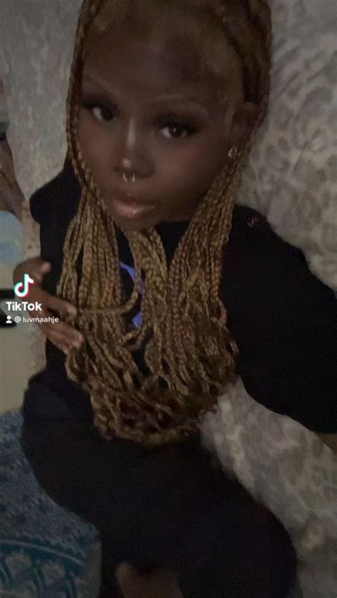 Blonde Knotless Braids Hair Styles Blonde Braids