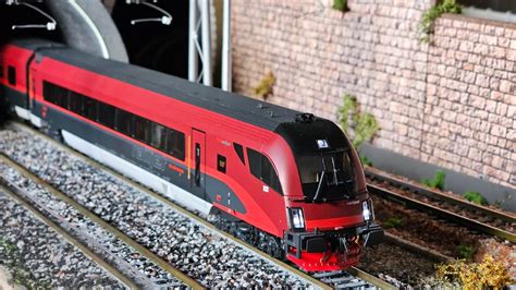 UN POMERIGGIO Di TRANSITI Sul PLASTICO FERROVIARIO Parte 2 YouTube