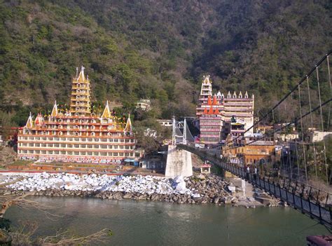 Raghunath Temple Triveni Ghat Rishikesh How To Reach Raghunath Temple