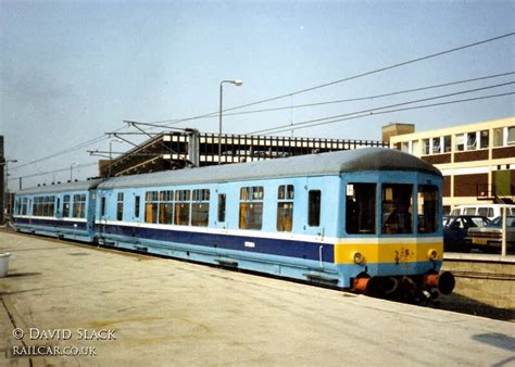 Class 100 Dmu At Doncaster