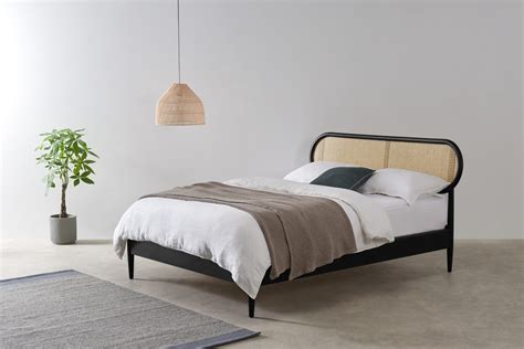 Jual Rania Rattan Bed Isiruangan