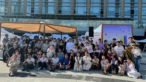 Little Press Fair 리틀프레스페어 【아트인북스 2024】 어제는 온종일 비가 내렸지만 오날은 내내 맑은 하늘이었습니다 9월의 아트 인 북스 무사히