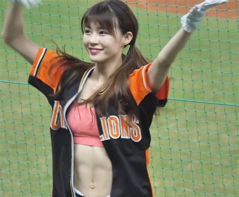 台湾のチアが可愛くてエッチ！！！！！！！！！！！！！！！！！ コピ速