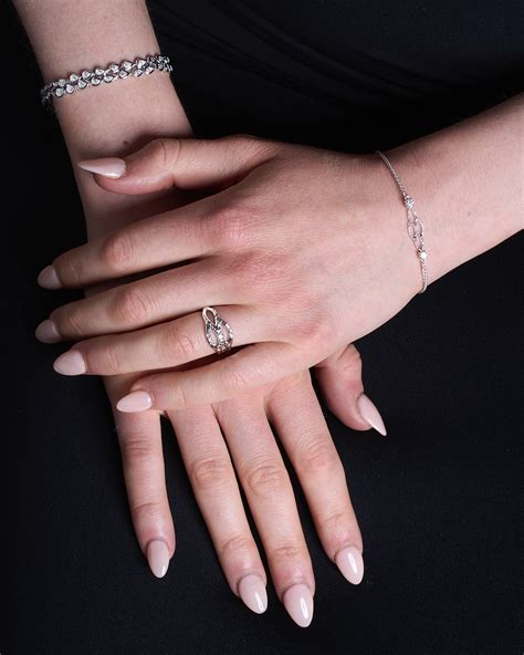 Isabella Zhang Isabellazhangjewellery • Instagram Photos And Videos