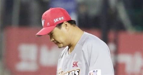Sk 정영일 옆구리 부상으로 이탈나주환 제외 최항 콜업