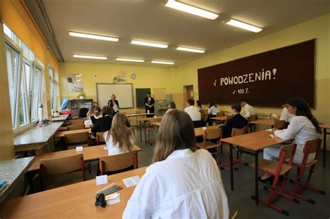 Wyniki egzaminu ósmoklasisty Jak je sprawdzić i kiedy RMF 24