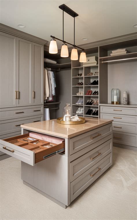 Brilliant Closet Island Ideas Walk In Closet With Island Ideas