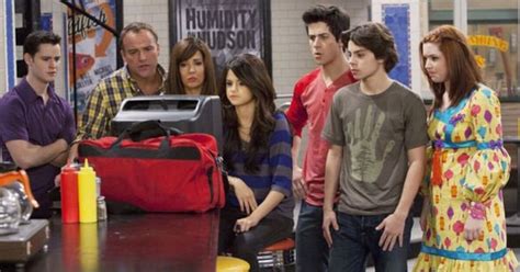 Wizards Of Waverly Place Alum Says Leaked Nudes Made Him Start Adult Site Career Celebrity