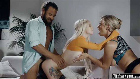 Cheating Husband And Teen Waitress Makes Big Tits Wife Join Tnaflix