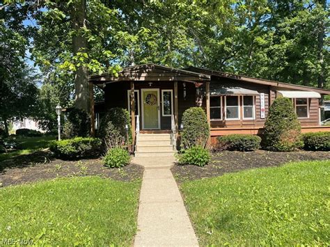 296 Ashwood Dr Elyria Oh 44035 Mls 5042120 Trulia