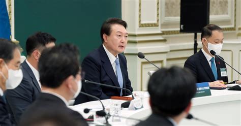 尹대통령 “농업 고부가가치 창출 위해 기업 적극 끌어들여야”