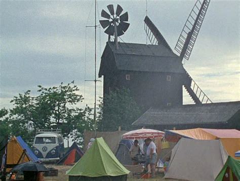 Imcdb Org Volkswagen Kombi Typ T In Du Bist Nicht Allein
