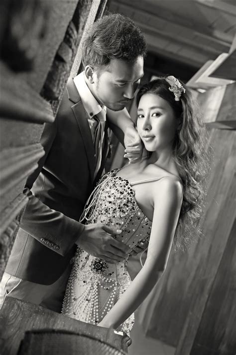 浪漫恋人婚纱公园外拍特写免费下载浪漫恋人婚纱公园外拍特写素材浪漫恋人婚纱公园外拍特写模板 菜鸟图库