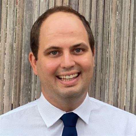 Shane Menzel Country Director United States Selina Linkedin