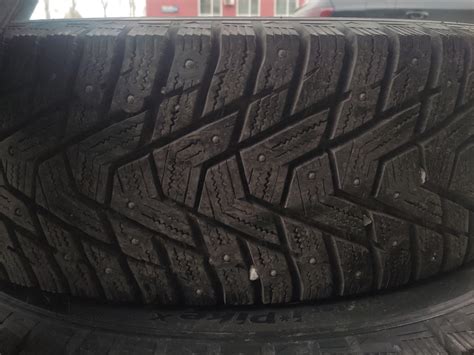 Шины зимние шипованные Hankook 215/60 R17 на Hyundai Creta (2G). Б/у ...