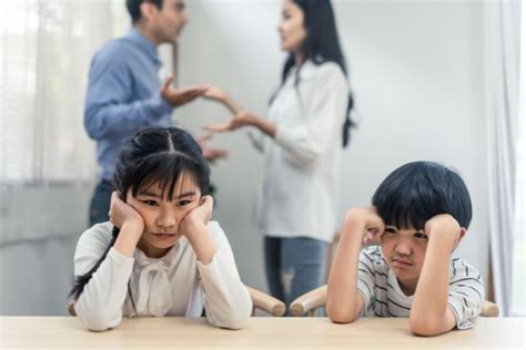 Istri Gugat Cerai Hak Asuh Anak Jatuh Ke Siapa Perqara